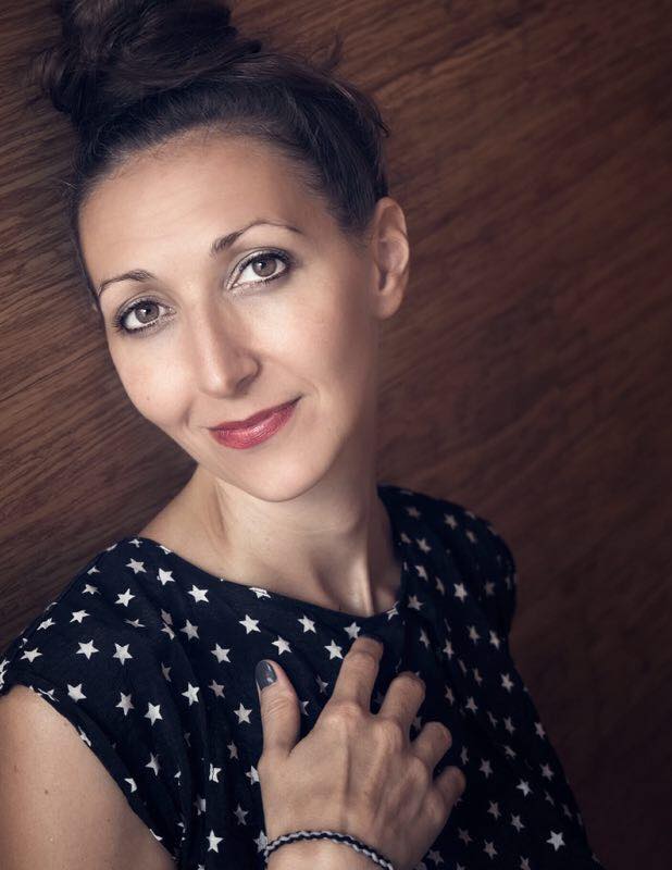 Author Interview: Laura Frances | The Spinning Pen